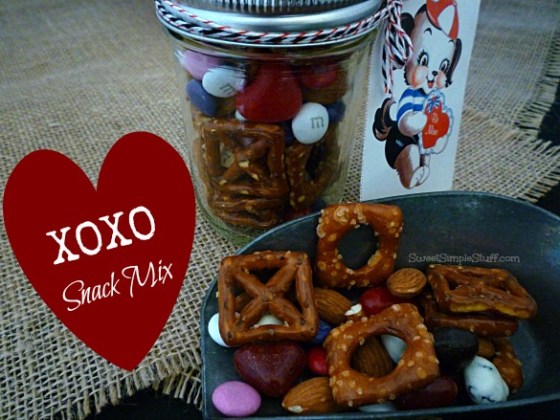 Hugs and Kisses Snack Mix … XOXO | SWEET SIMPLE STUFF